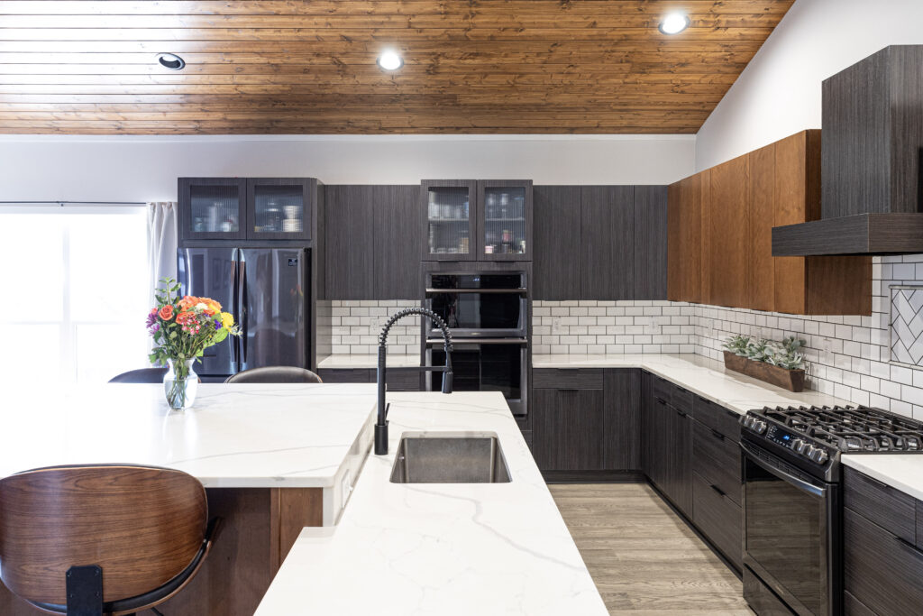 Kitchen #4 - E-Town Kitchen & Baths